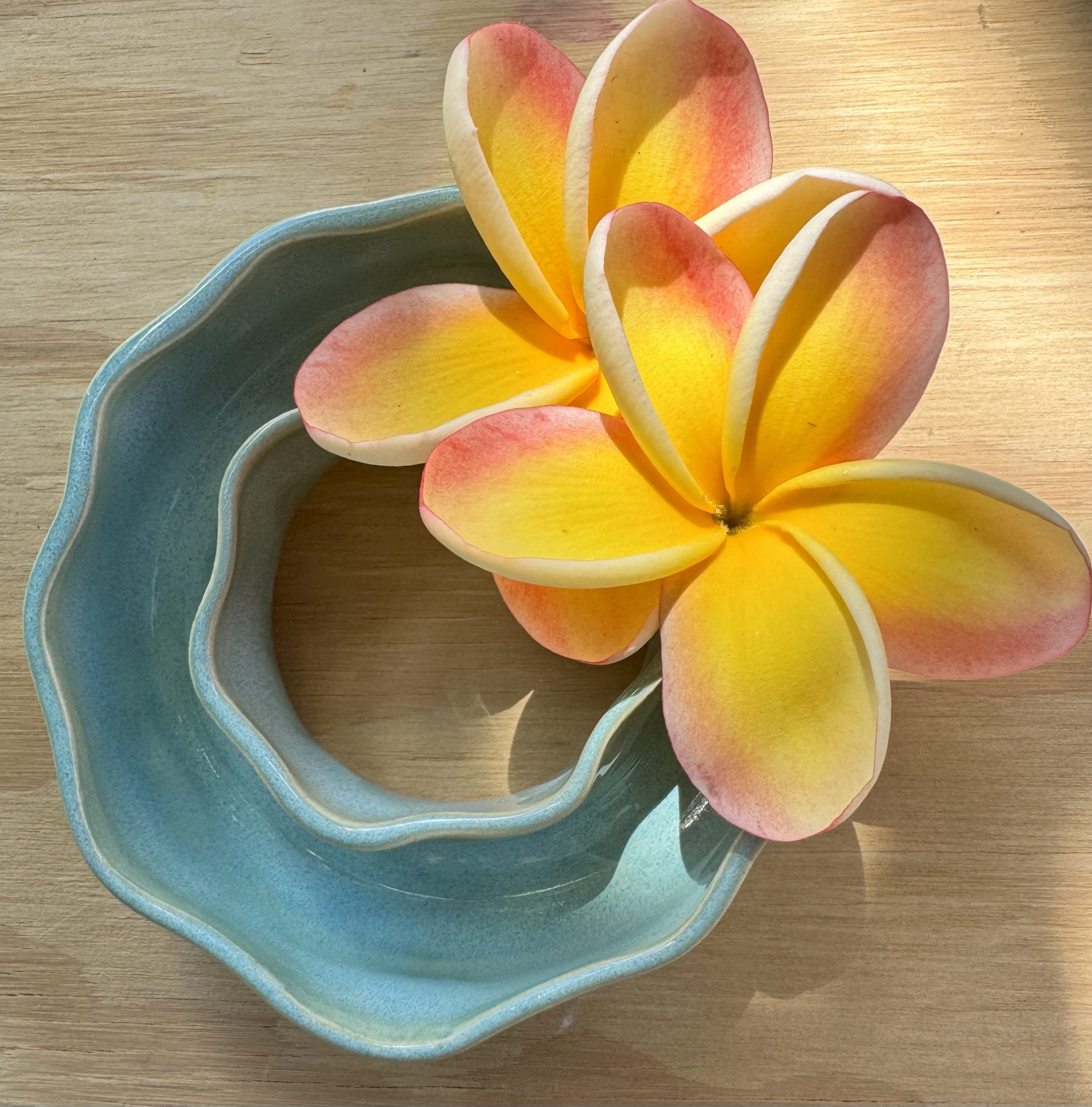 Small Soft Aqua Wave Vase Hawaiian Lei Vases